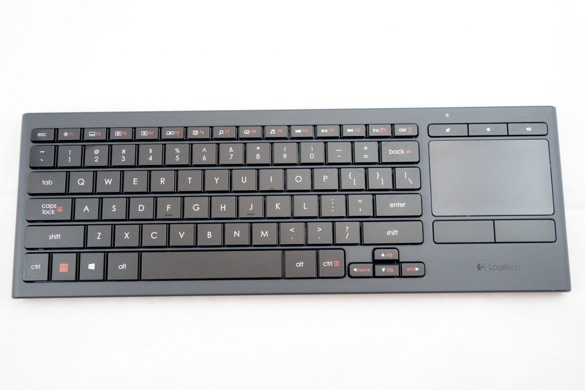 Logitech K830 Keyboard for the Living Room – Zit Seng's Blog