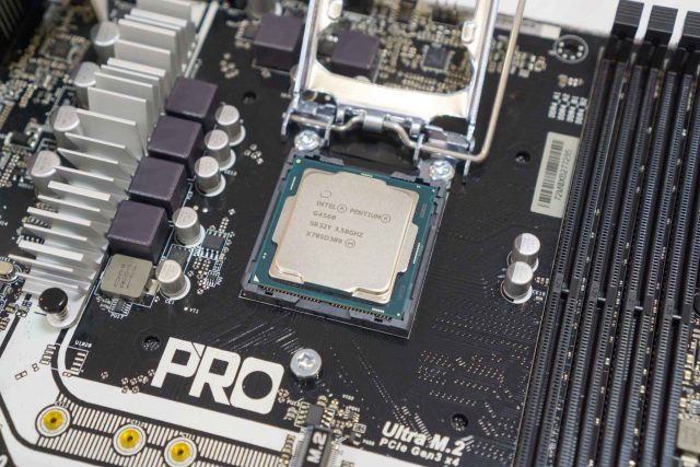 Intel Pentium G4560 Budget Processor – Zit Seng's Blog