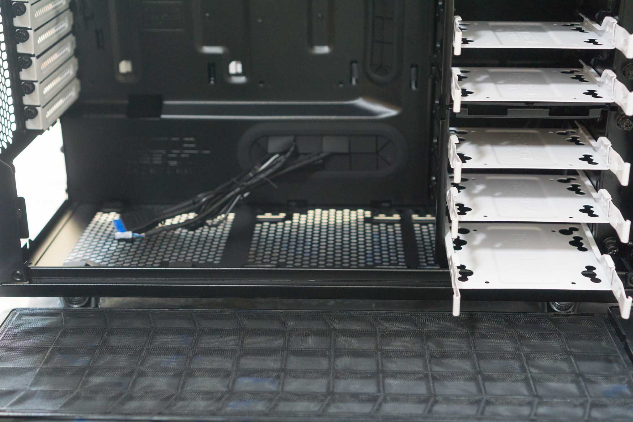 Fractal Design Define R5 Case – Zit Seng's Blog