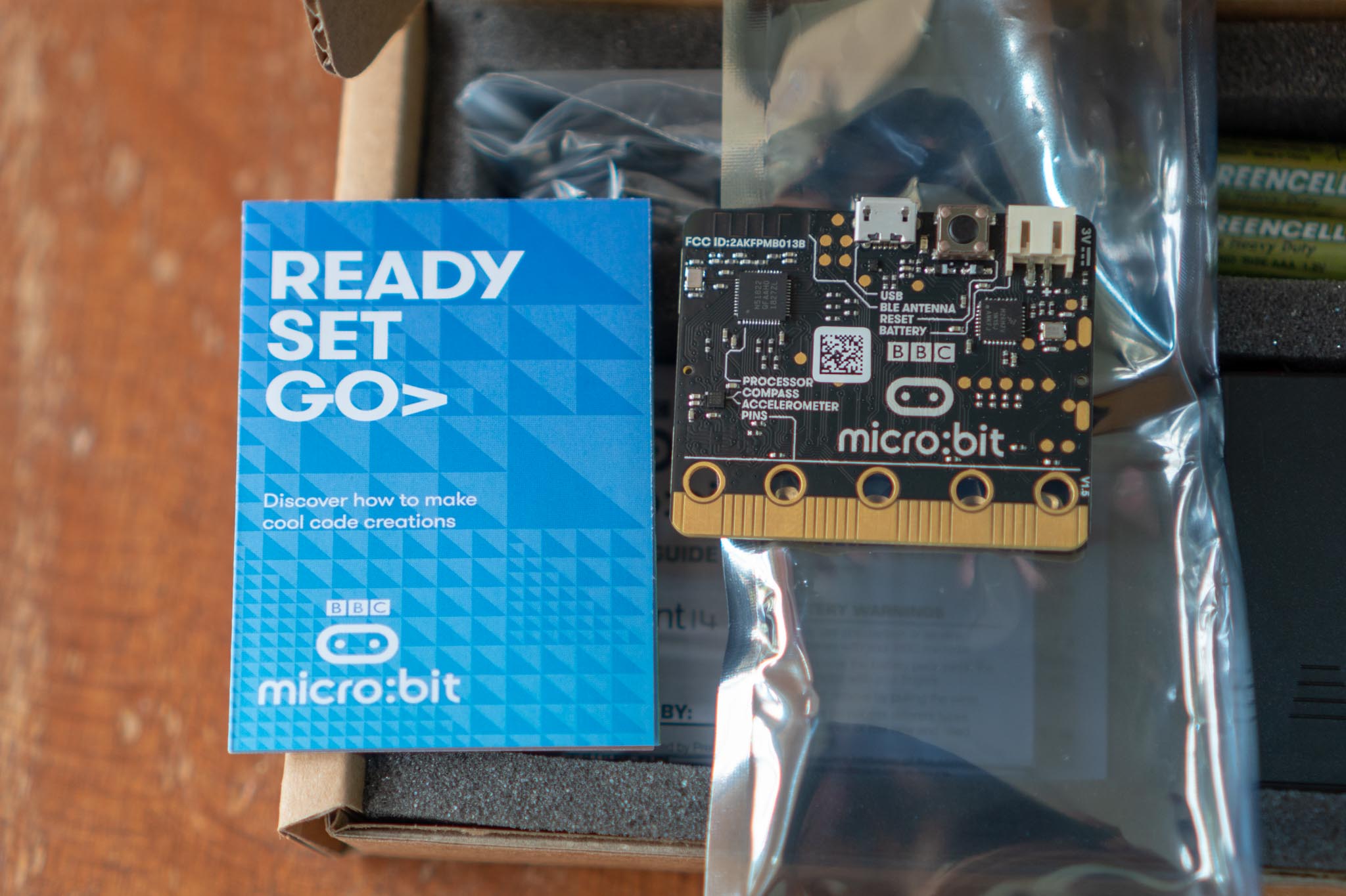Micro Bit for Kids – Zit Seng's Blog