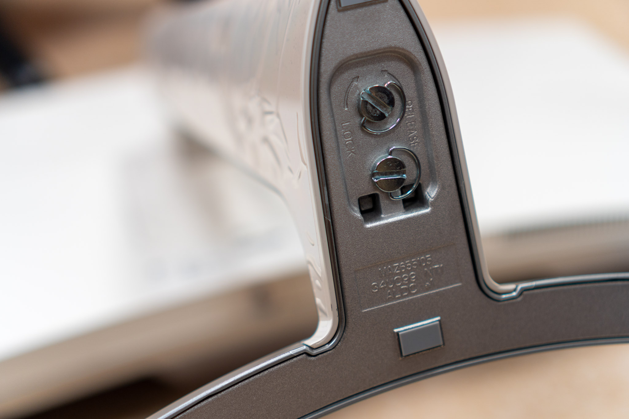 LG 34UC99 Curved Monitor Review – Zit Seng's Blog