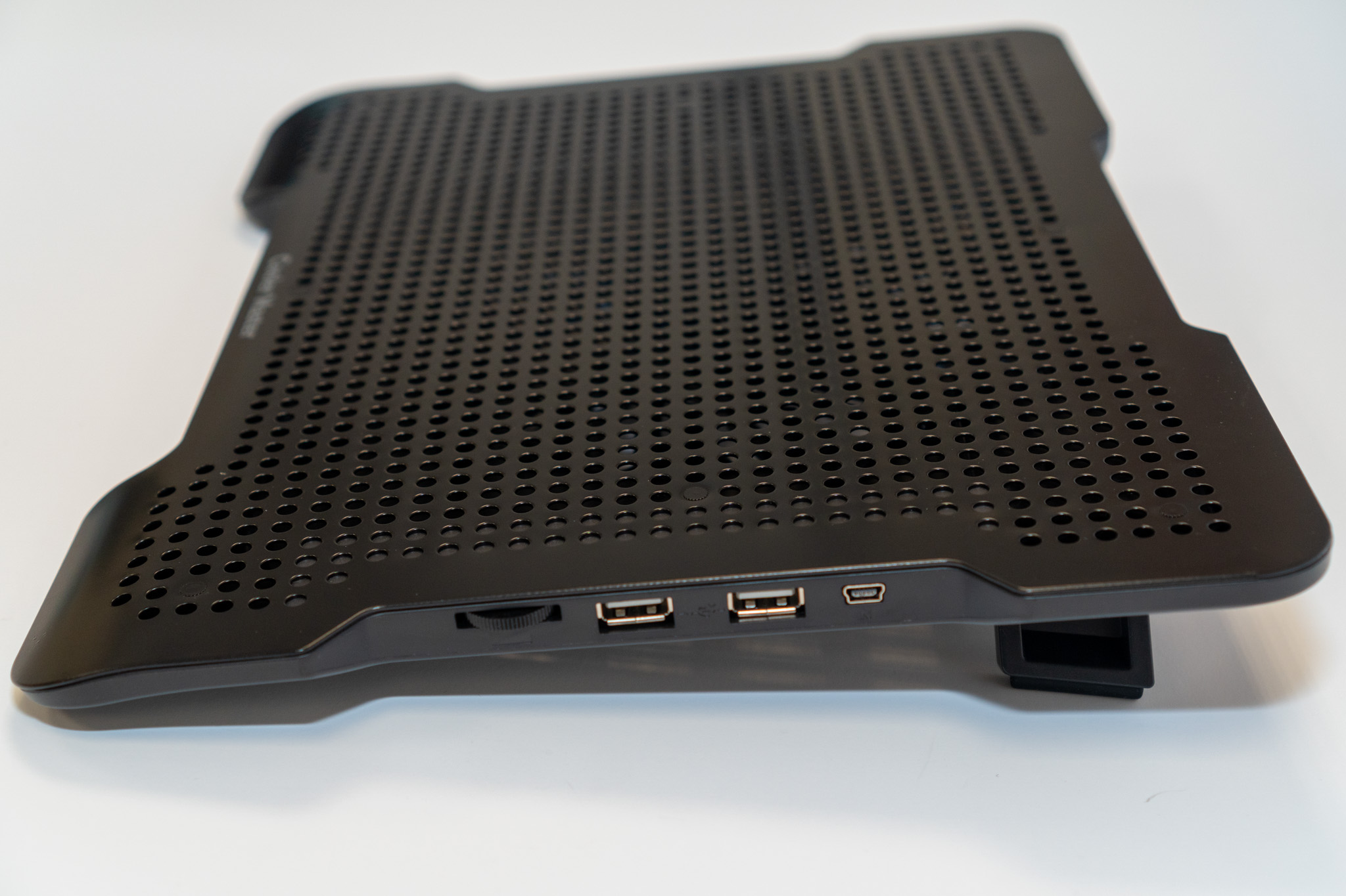 Cooler Master Notepad X-Lite II – Zit Seng's Blog