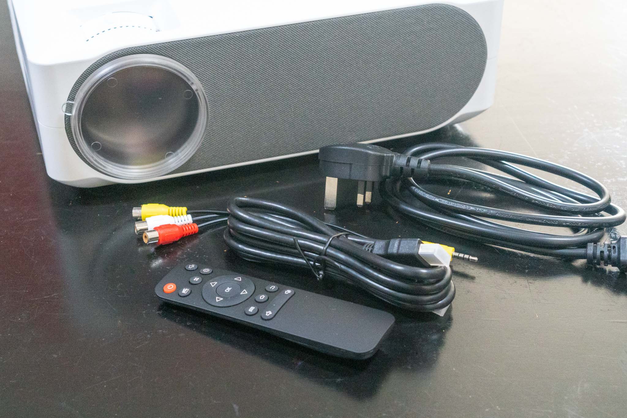 LUMOS Auro Projector Review – Zit Seng's Blog