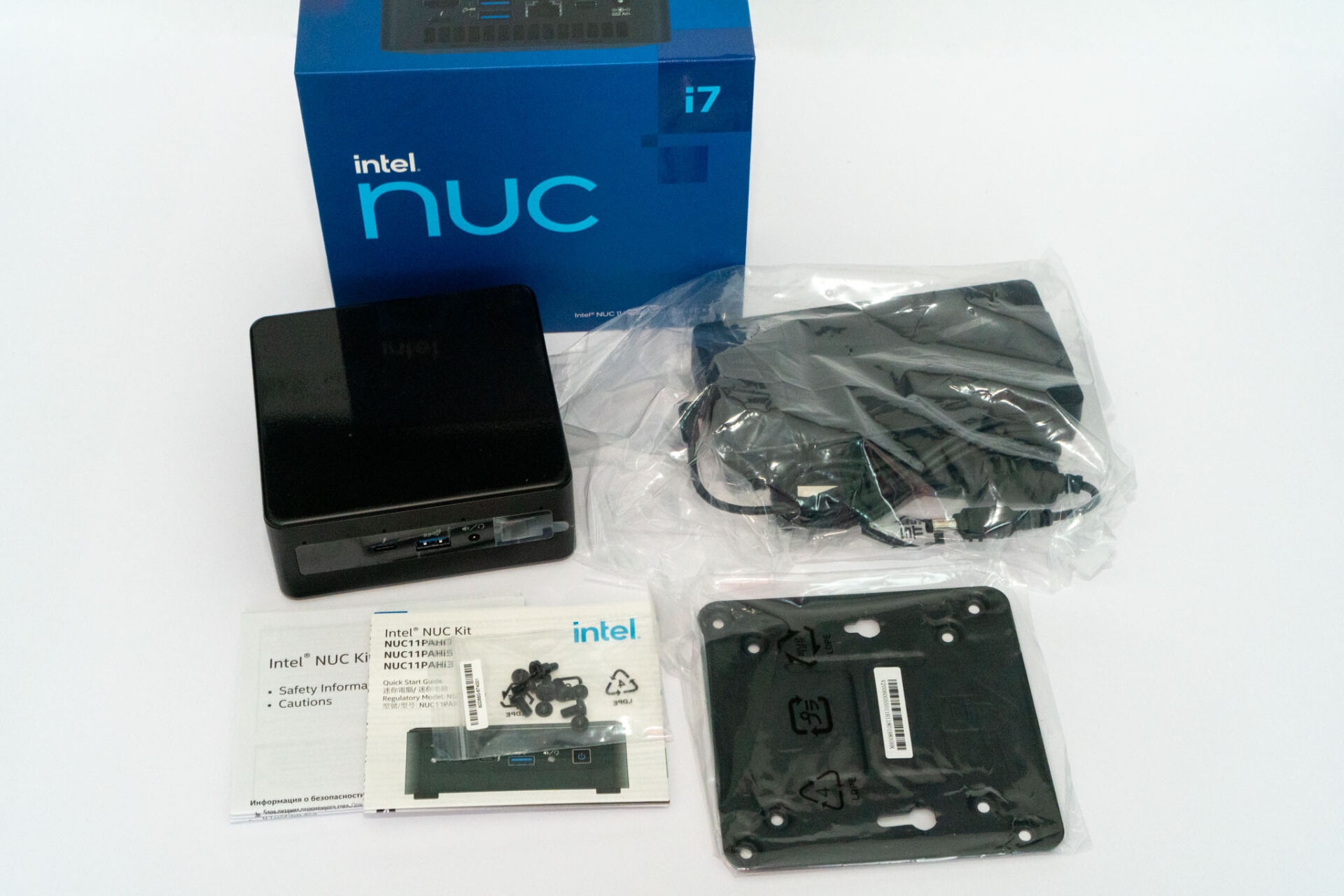 Intel NUC 11 Performance Kit PC – Zit Seng's Blog