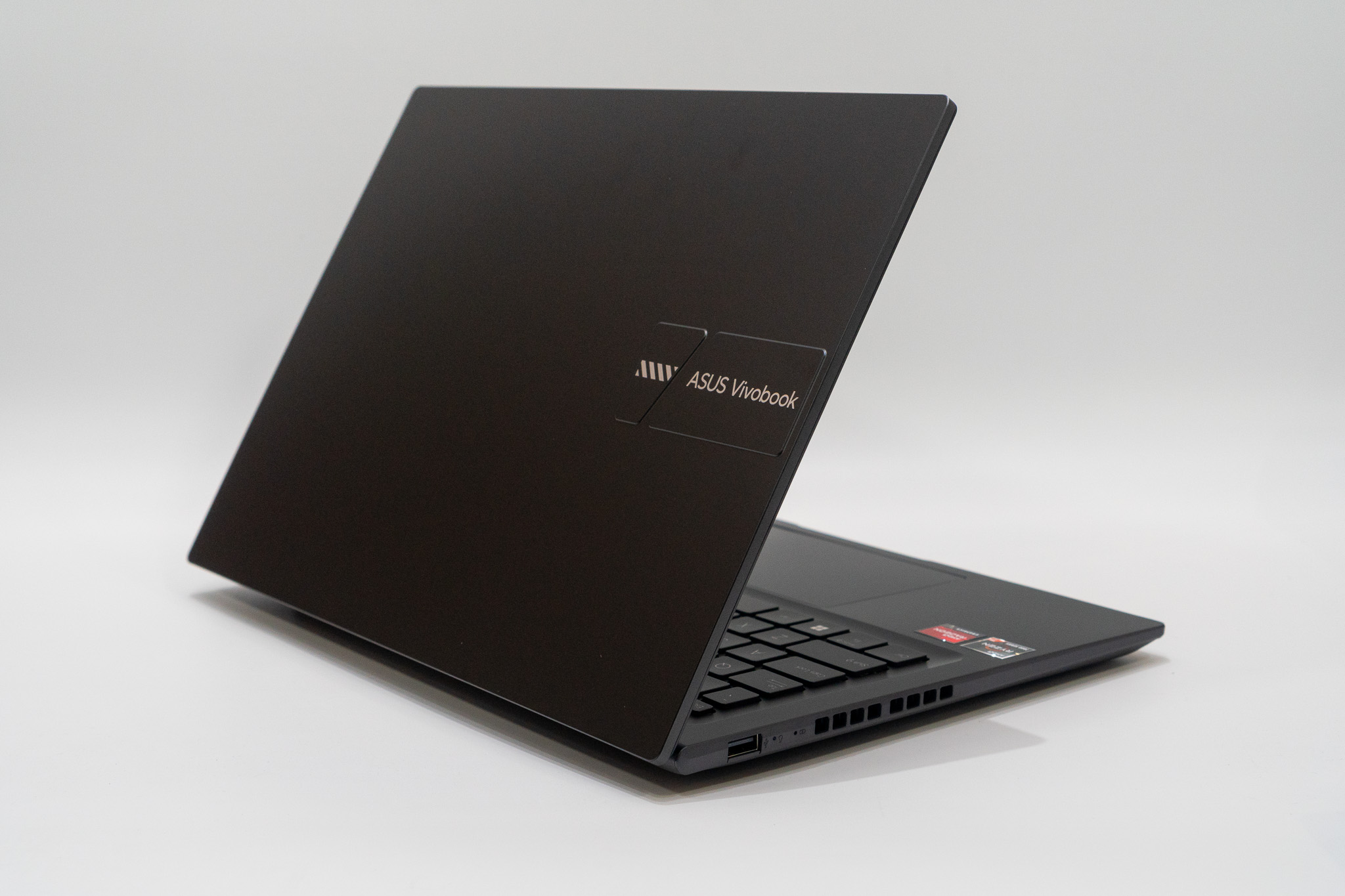 ASUS Vivobook 14 M1405 – Zit Seng's Blog