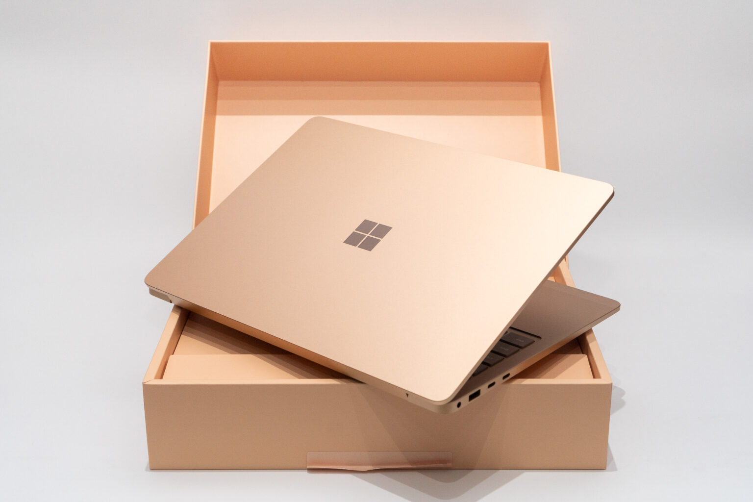 Microsoft Surface Laptop 7 – Zit Seng's Blog