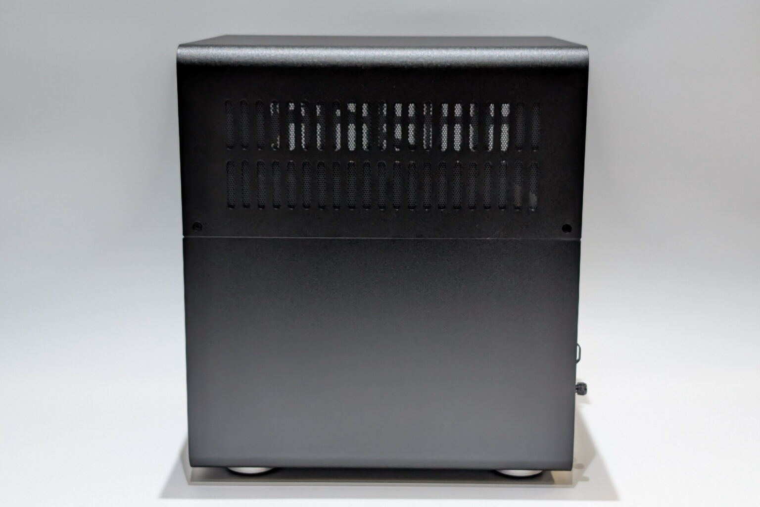 Jonsbo N3 8-Bay NAS Case – Zit Seng's Blog