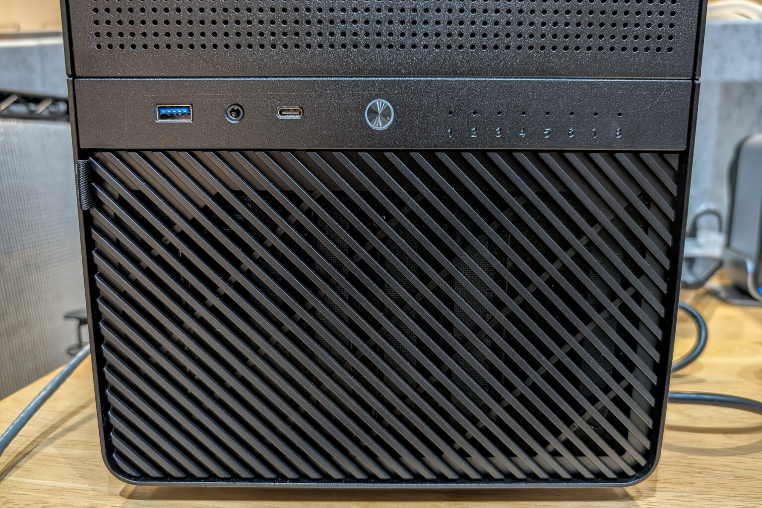 Jonsbo N3 8-Bay NAS Case – Zit Seng's Blog