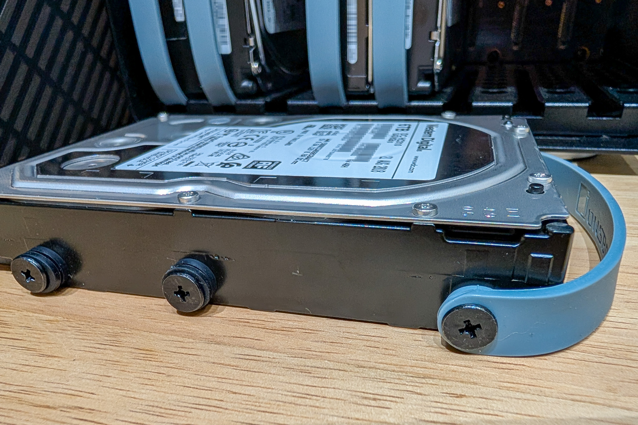 Jonsbo N3 8-Bay NAS Case – Zit Seng's Blog